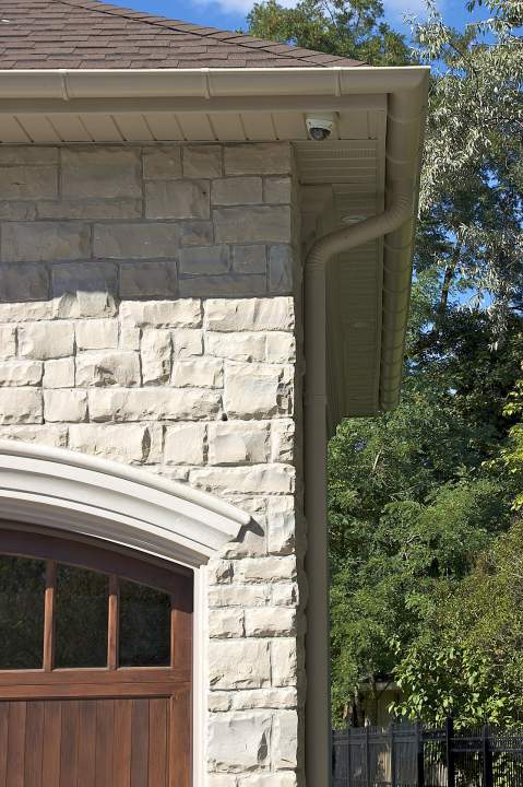 Roussel Eavestrough - Eavestrough, Siding, Copper Eavestrough