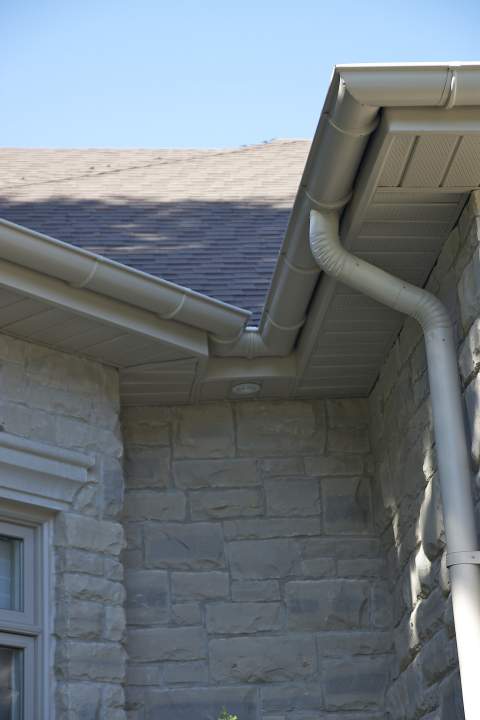 Roussel Eavestrough - Eavestrough, Siding, Copper Eavestrough
