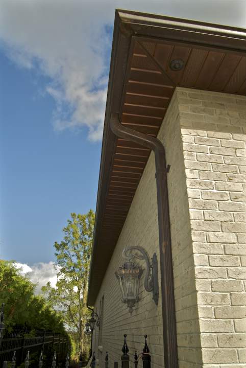 Roussel Eavestrough - Eavestrough, Siding, Copper Eavestrough