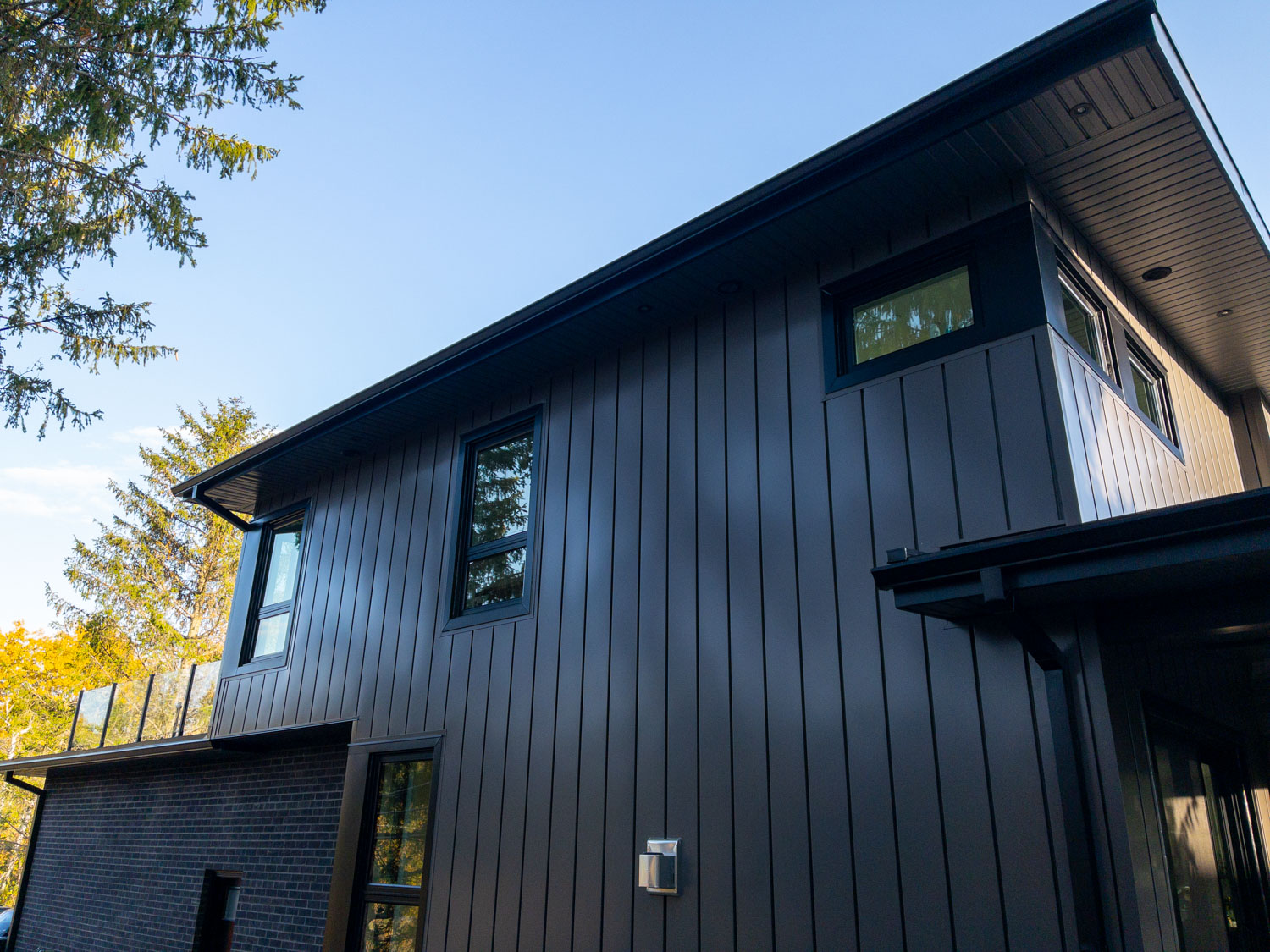 Roussel Eavestrough - Eavestrough, Siding, Copper Eavestrough