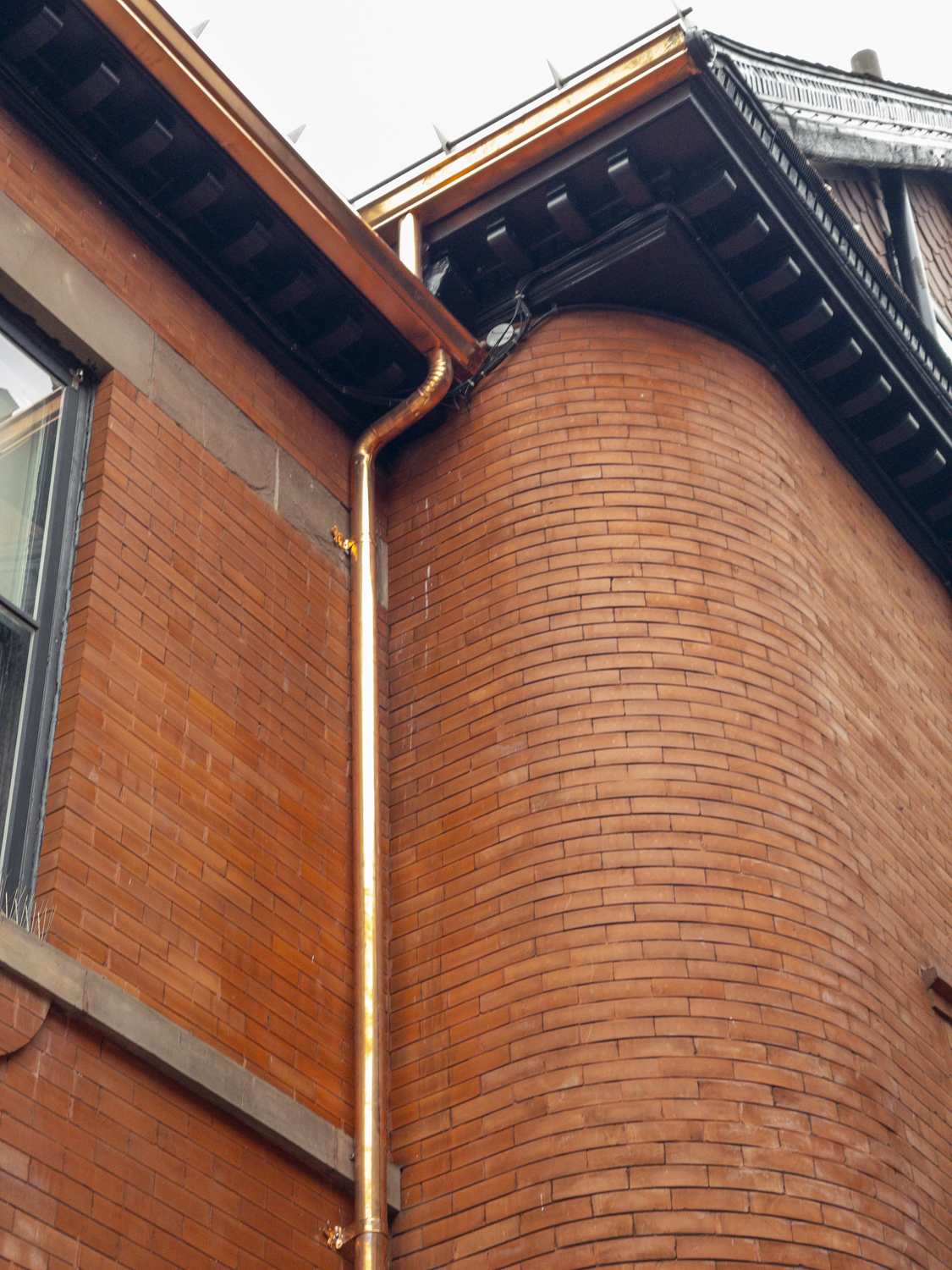 Roussel Eavestrough - Eavestrough, Siding, Copper Eavestrough